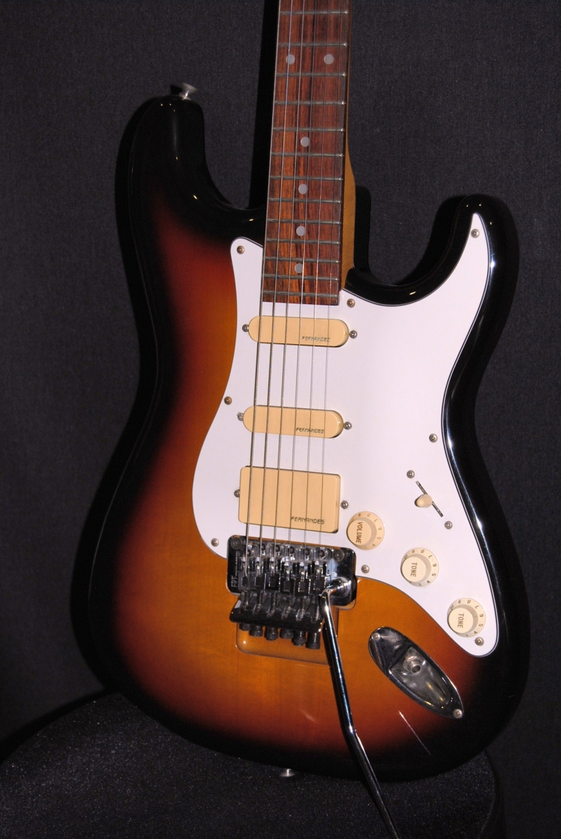 Fernandes Super Strat 90's d'occasion - Fairfield